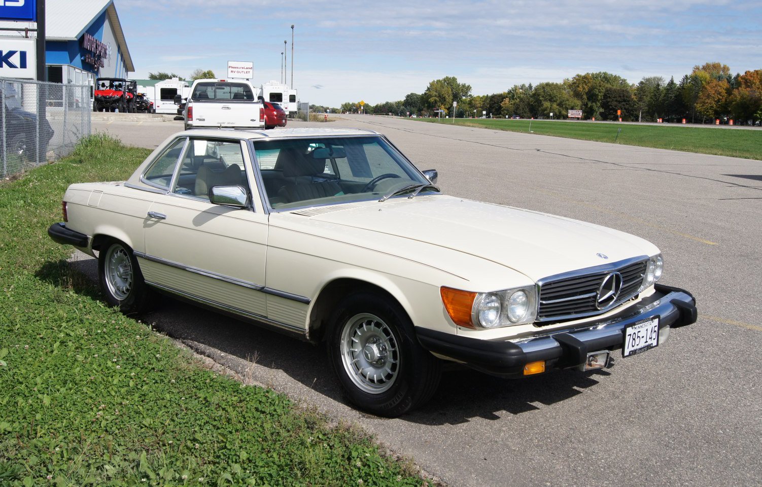 Mercedes-Benz SL (R107) 280 SL (185 Hp)